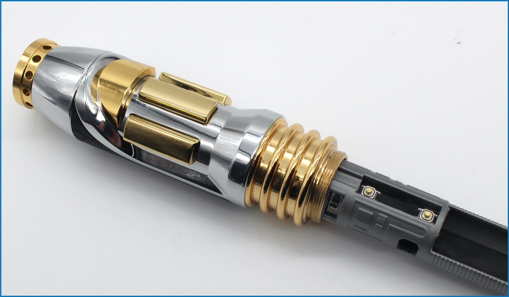 Collectors Edition Saber - KR Mace Crystal Chassis – Padawan Outpost